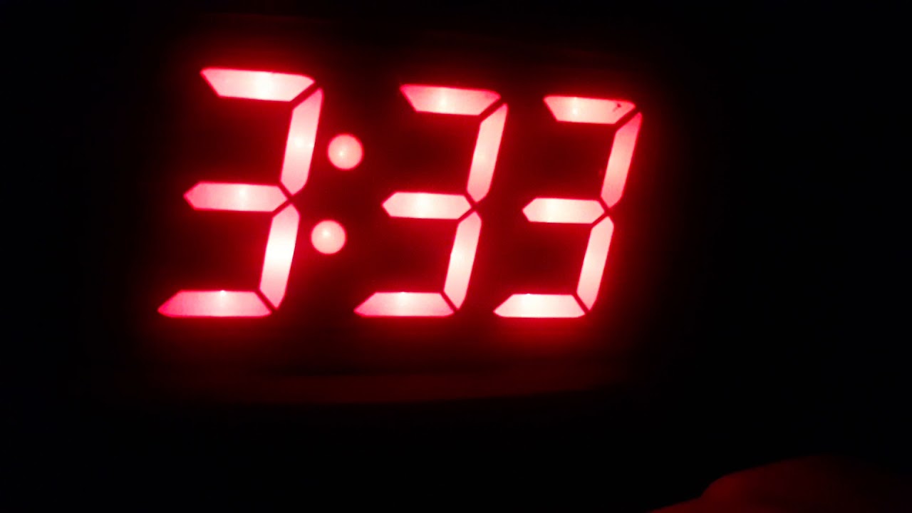 Signification chiffre 333 et réveil nocturne à 3h33