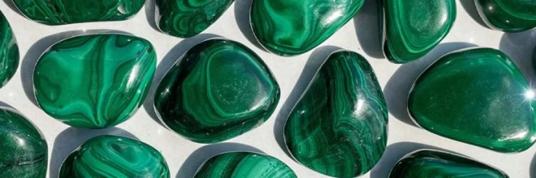 Lithothérapie Pierre Malachite : vertus et bienfaits