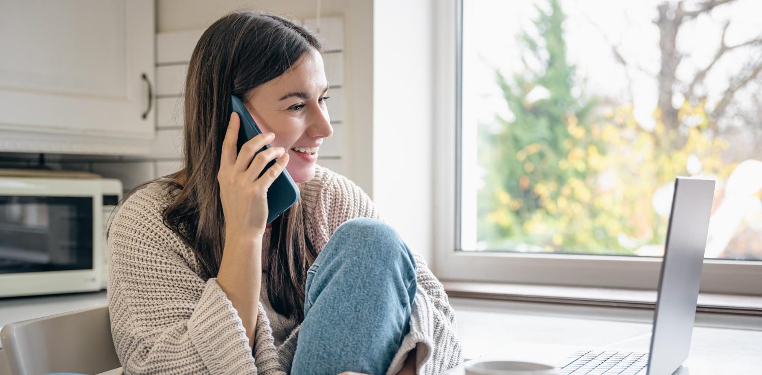 Consulter un médium par téléphone : avantages et bénéfices